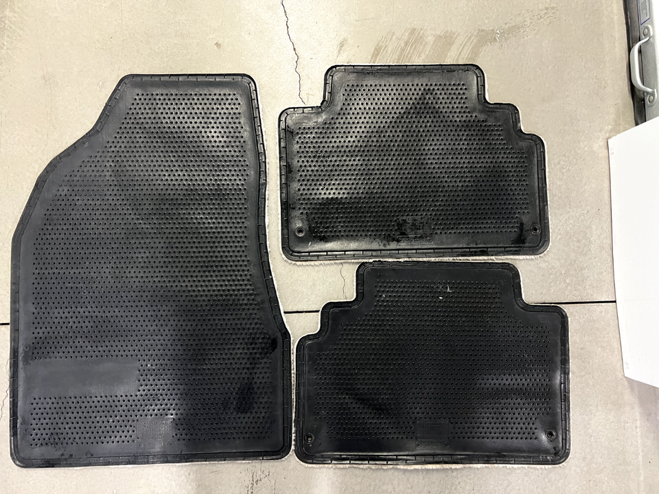 2004-2009 Lexus RX330 RX350 Gray Carpet Floor Mats | OE | Floor Mat Set