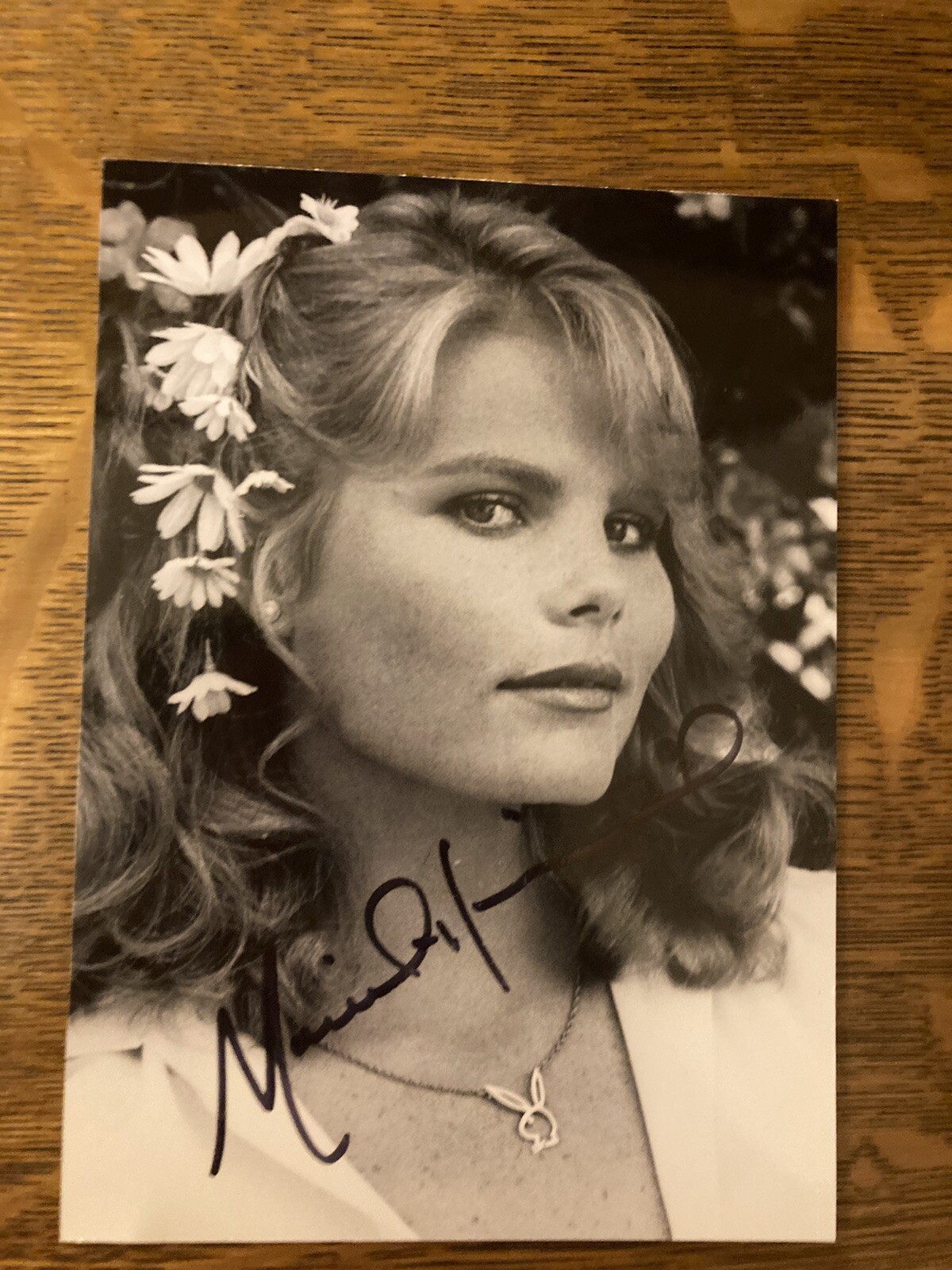 Mariel Hemingway Authentic Hand Signed 5 X7 with top loader | eBay