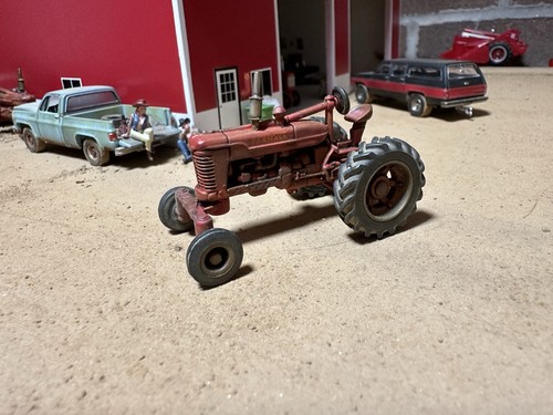Custom Weathered Ertl 1/64 Farmall M Wide Front Tractor For Dioramas | eBay