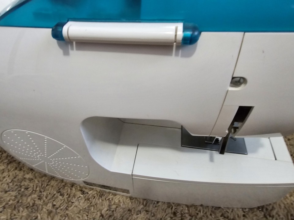 Singer IZEK 1500 Gameboy Color Sewing Machine Manual Accessories ...