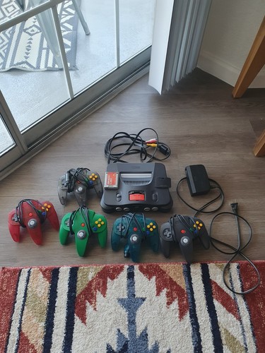 Nintendo 64 N64 Oem 4 Controllers Bonus Controller, Memory And ...