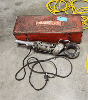 Pipe Threaders - Ridgid 700 Power Drive