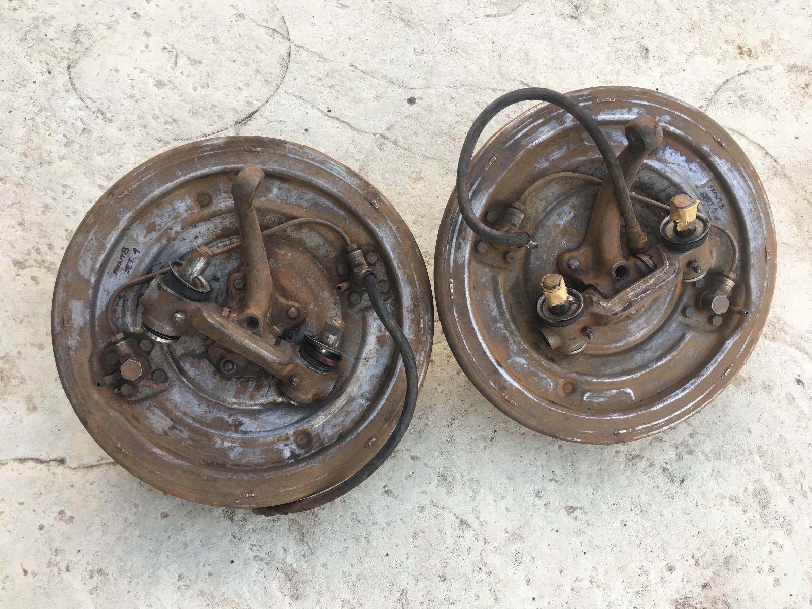 Porsche 356 B Front Spindle Assemblies SET #1 FL | eBay