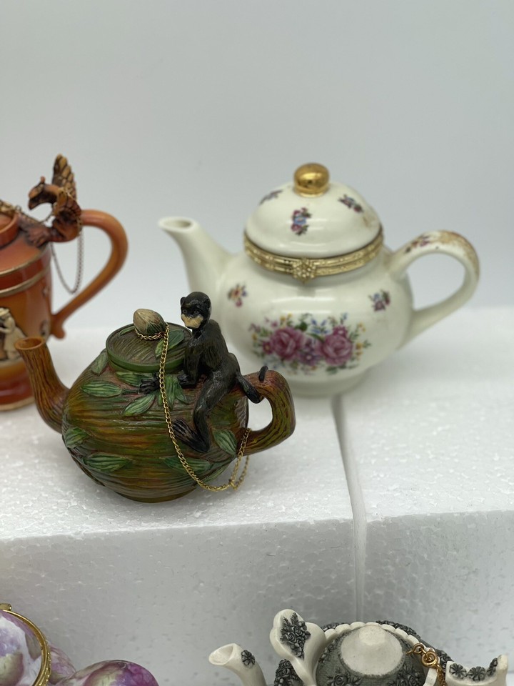 Vintage Collectable mini teapots set | eBay