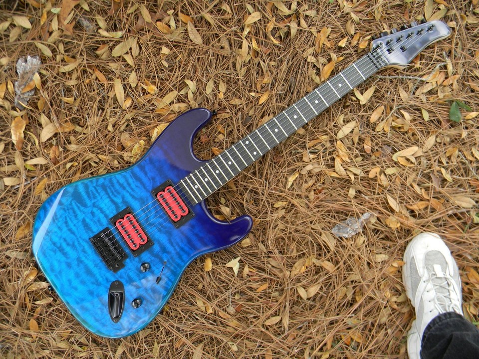 Custom Shack Strat, Hot Pickups, Coil Splitting, Capacitor Upgrade ...