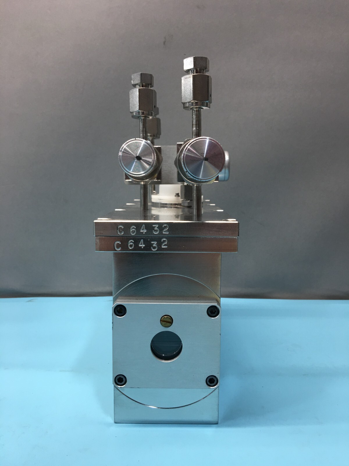 ATMI Ampule Bubbler, AMAT P5000, CVD, Nupro 6LV-DSBW4, 6LV-BNBW4-C ...