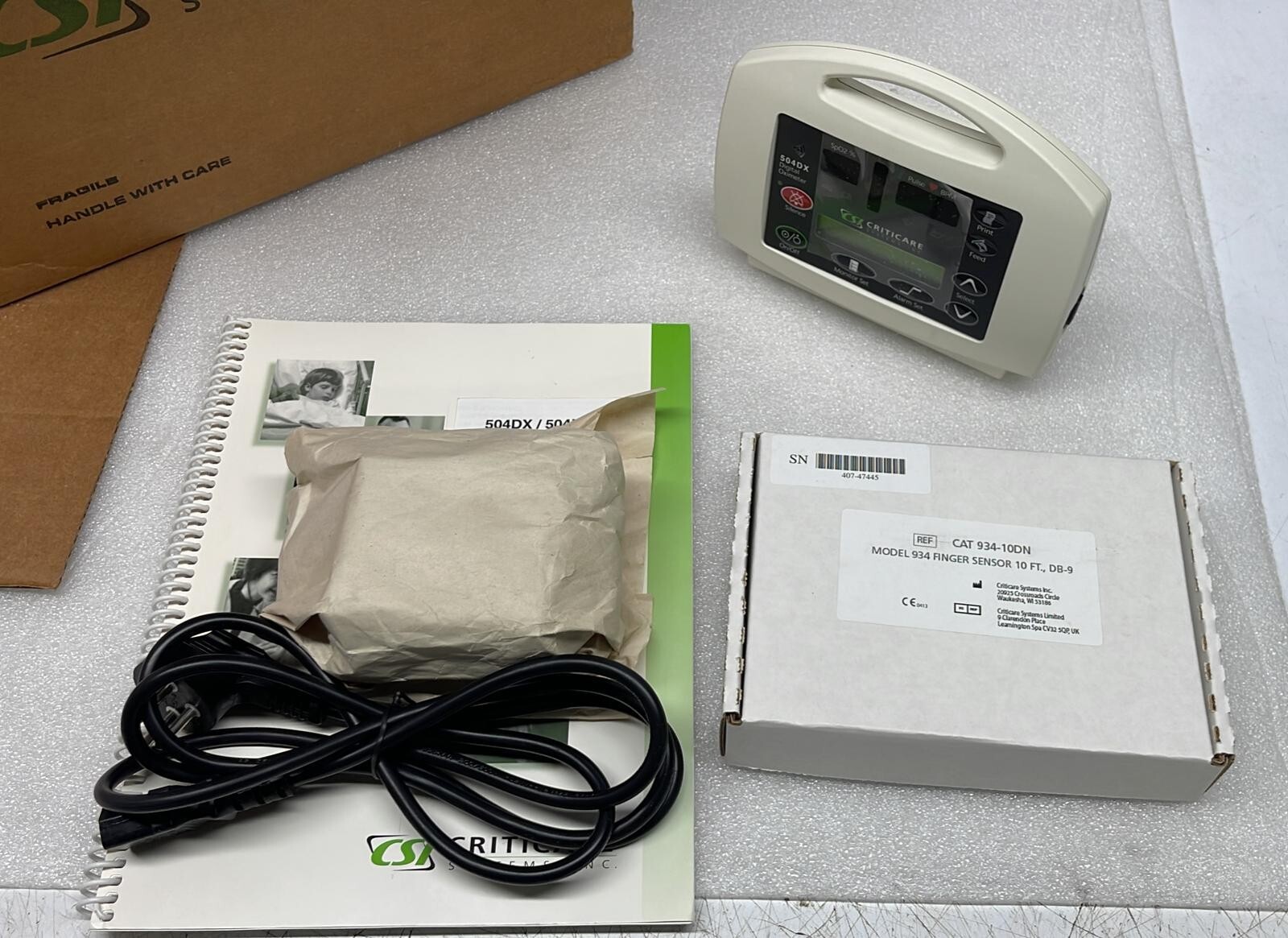 CSI Criticare Systems 504DX Digital Oximeter Monitor W/ 934-10DN Finger Sensor | eBay