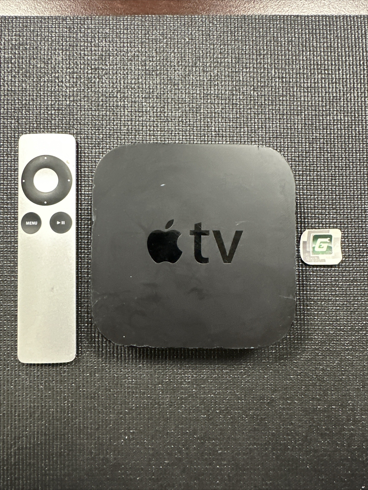 Apple TV 3rd Generation Model A1427 With Remote