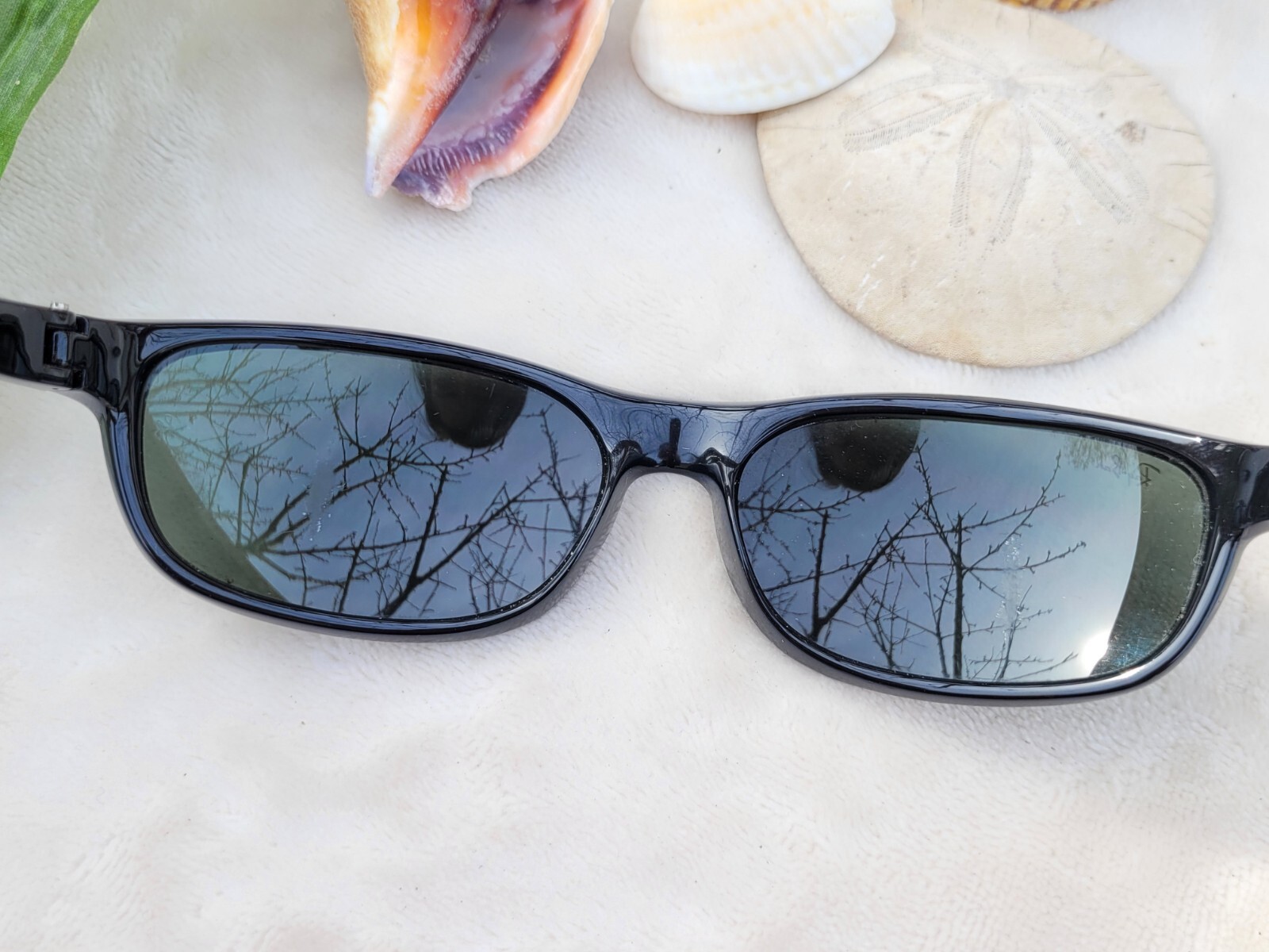 Ray Ban RB4114 601/71 3N Black Sunglasses with Original Case | eBay