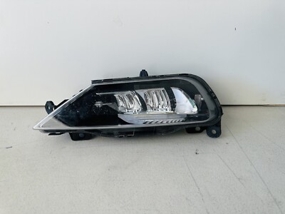 Volvo XC60 Front Right Side Fog Light Assembly 32337365 2017 - 2022 Oem ...