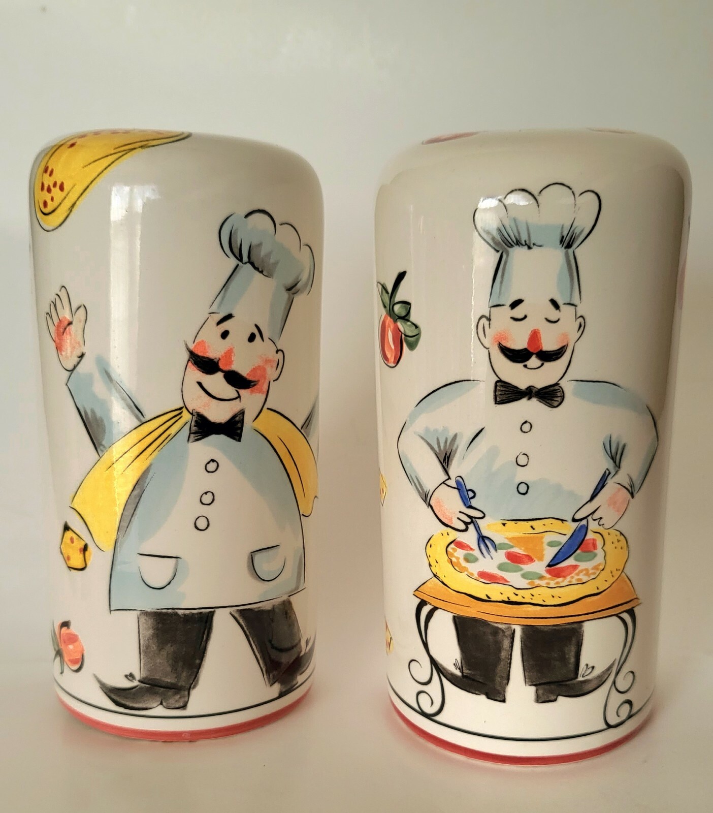 Lot of 2 Italian Pizza Chef Large Ceramic Shakers - Parmesan & Hot Red ...