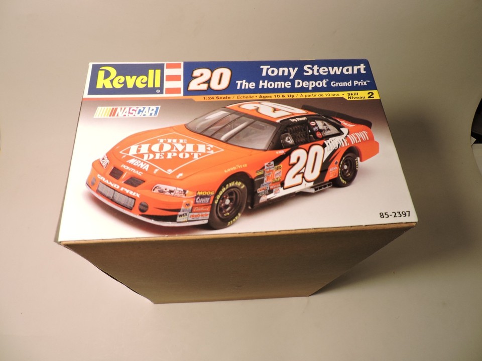 PONTIAC GRAND PRIX TONY STEWART 20 NASCAR REVELL MODEL KIT 85-2397 | eBay