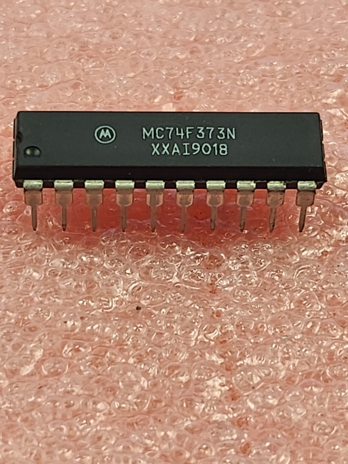 5PCS MOTOROLA MC74F373N IC Latch, Single, 8 Bit, 20 Pin, Plastic, PDIP ...