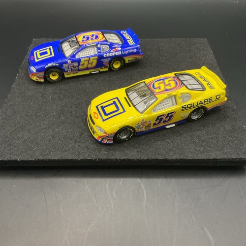 B Hamilton #55 Yellow & K Wallace #55 Blue Square D 1999 1/64 NASCAR HW ...