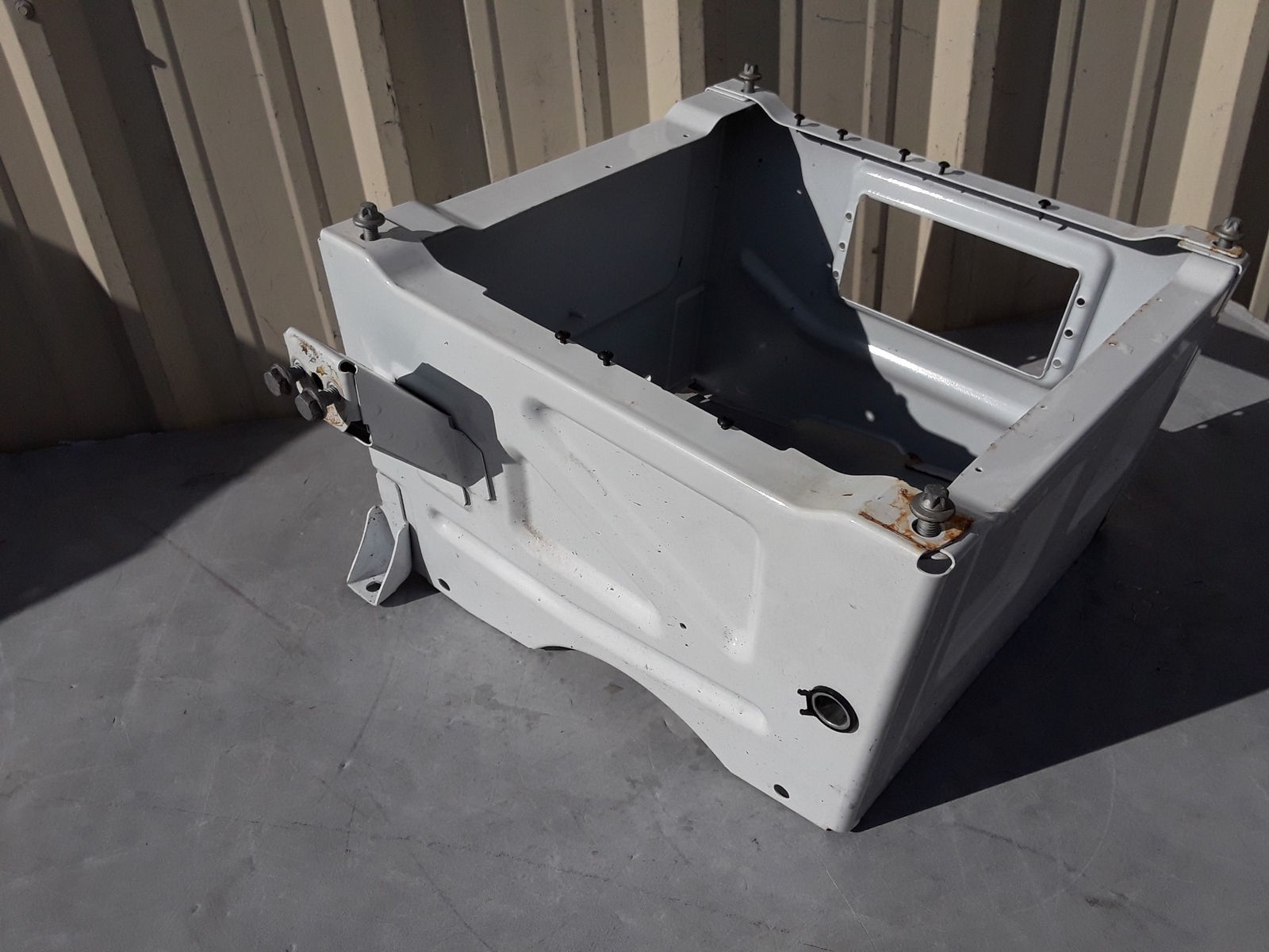 2010-2018 MERCEDES SPRINTER 2500 W906 FRONT LEFT SIDE LOWER SEAT FRAME ...