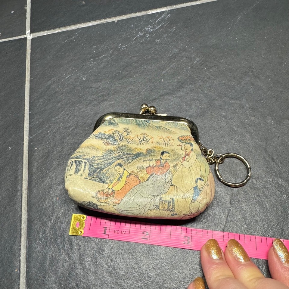 Vintage Asian Folk Art Coin Purse Keychain Kiss Lock Red Velvet Lining ...