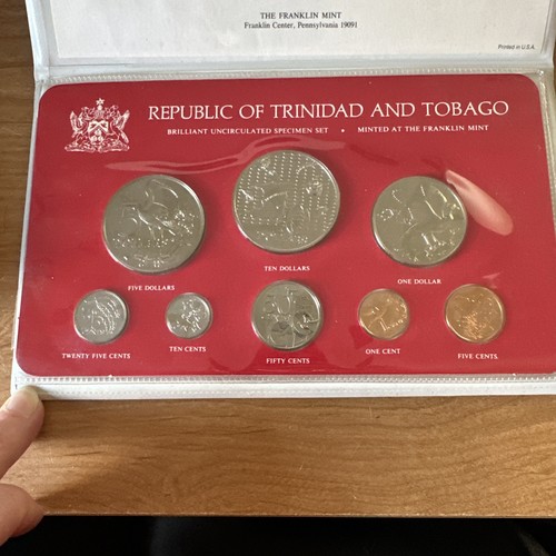 Franklin Mint Republic of Trinidad and Tobago 1977 Eight coin specimen ...