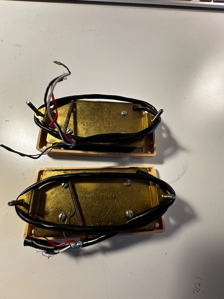 Westbury Standard guitar 1980 with P90 pickups - includes 2 extra sets ...