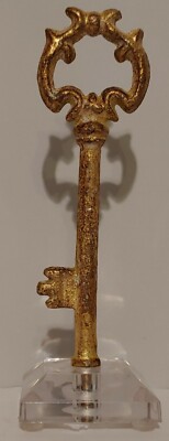 NEW!! Gold Metal Key Table Top Decor 7.5" Tall 2.5" Width | eBay