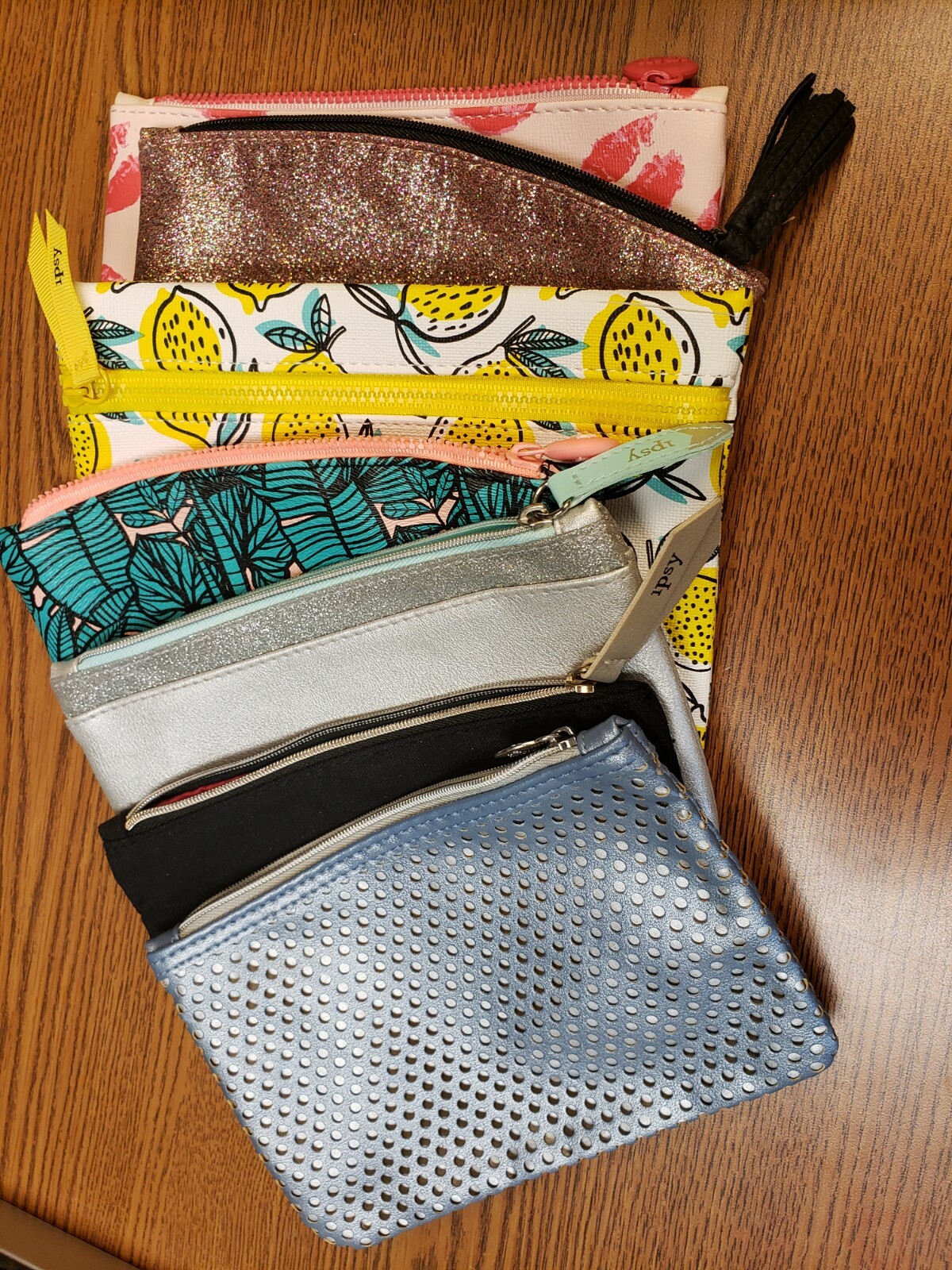 77 Asstd Bags Bags Only~ 11 of ea style ~Gift Friends Special READ ...