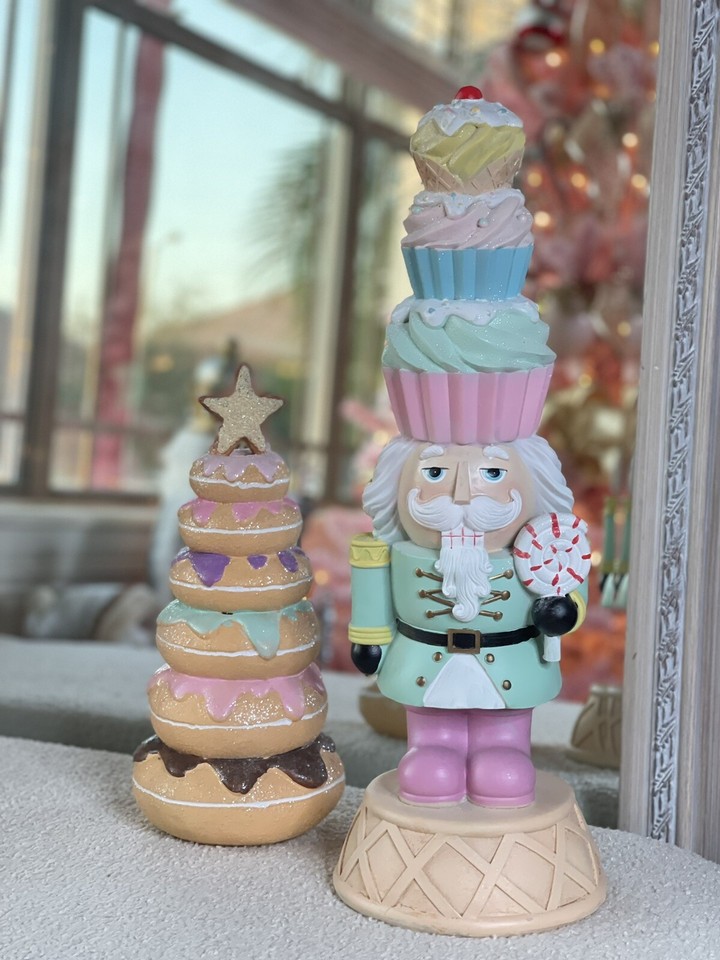 18’’ Cupcake Pastel Pink Mint Candy Nutcracker NEW | eBay