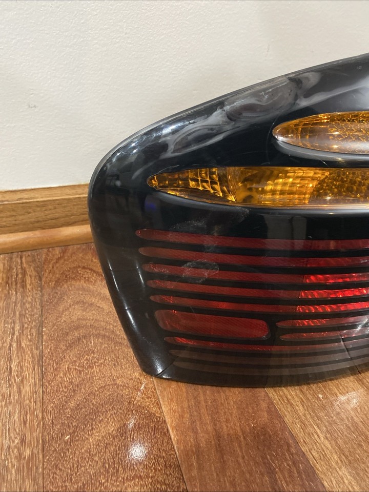Pontiac Bonneville Rear Outer Tail Light Left Driver Side OEM 2000-2005 ...