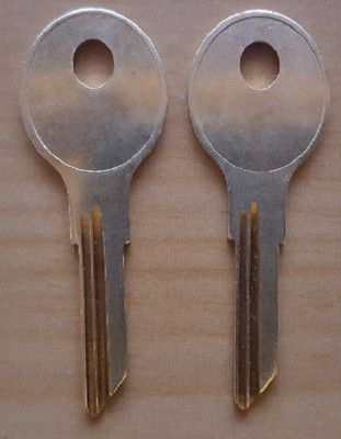 1101X OR 8025 2 NEW KEYS FOR 1965 - 2012 Coleman Pop-Up Camper Step Up ...