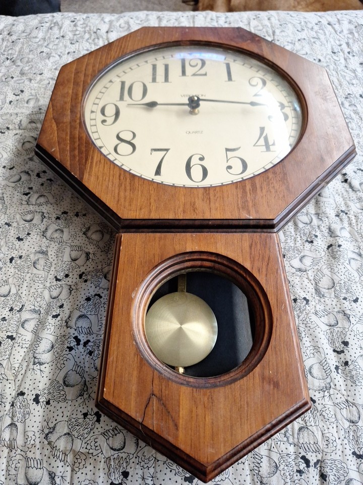Vintage Verichron Quartz Regulator Wall Clock Pendulum Works | eBay