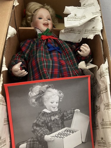 ASHTON DRAKE PORCELAIN DOLL TRISHA CHRISTMAS HOLIDAYS WITH BOX VINTAGE ...