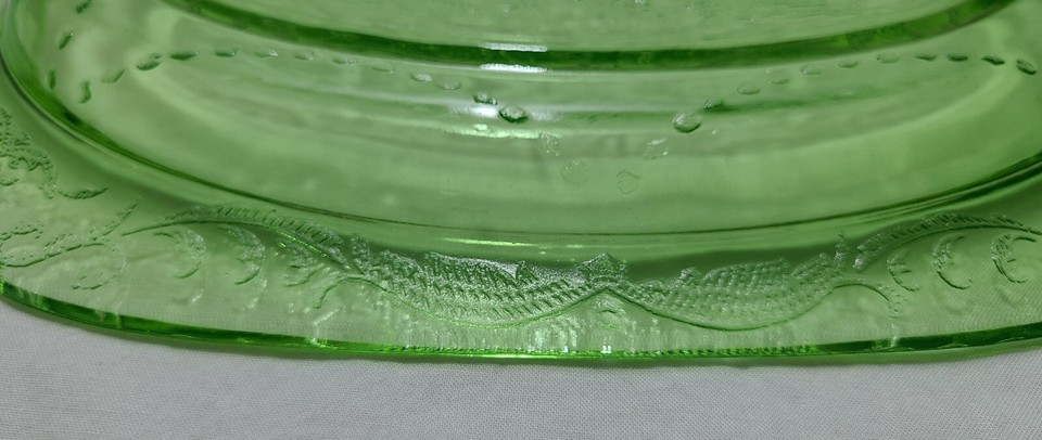 Vintage Green OBLONG Platter Federal Glass Madrid Pattern Vaseline ...