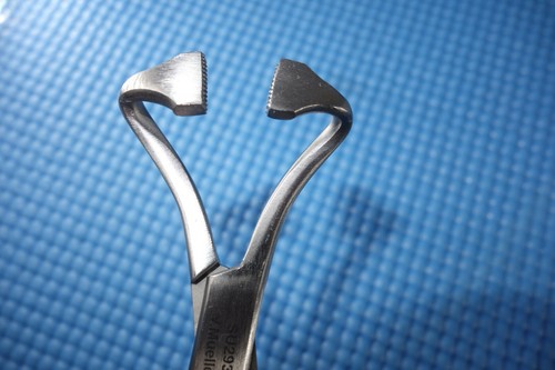 2 Each V Mueller SU2936 Non-Perforating Towel Forceps 5" SS | eBay