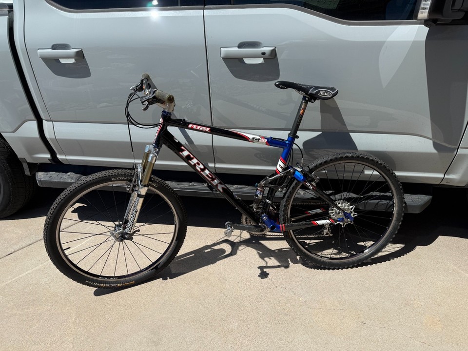 Trek Fuel 100 Mountain Bike 19.5" Decked out & Excellent Condition | eBay