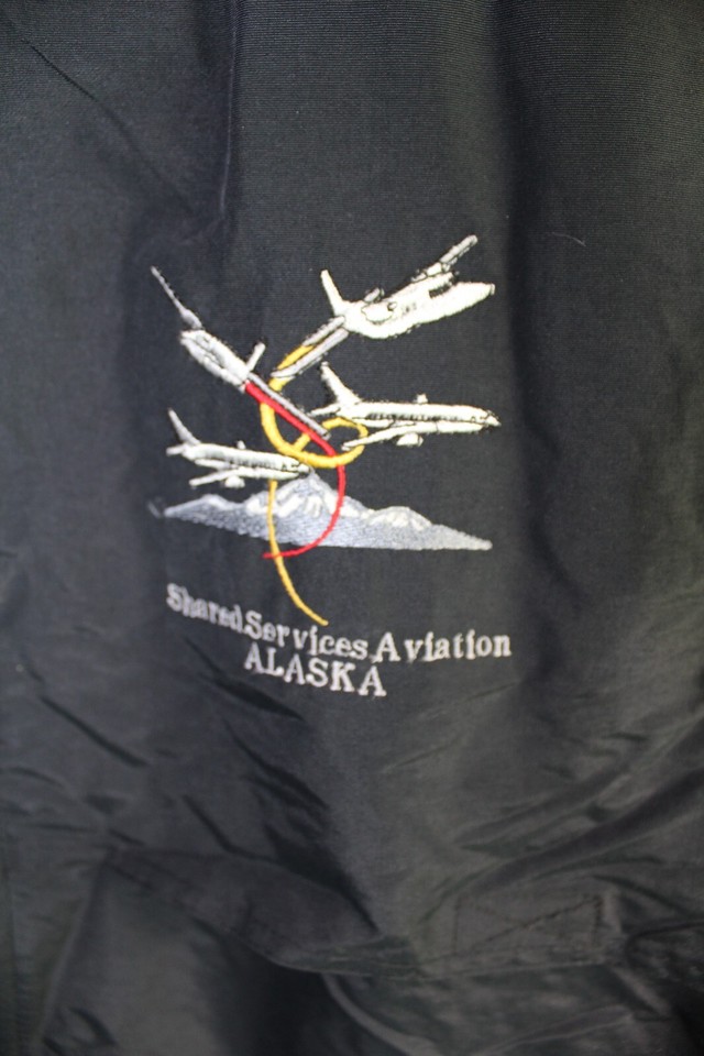 Conoco BP Shared Services Aviation North Slope Alaska vest jacket L | eBay