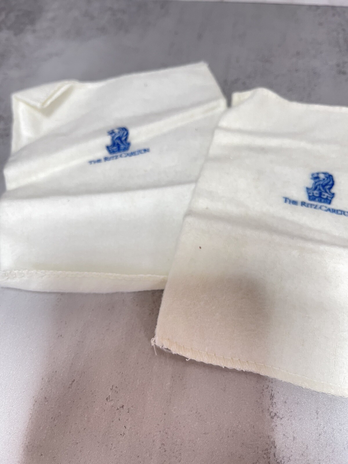 The Ritz Carlton Hotel Dust Cloth Souvenir Lot of 2 Travel Collectable ...