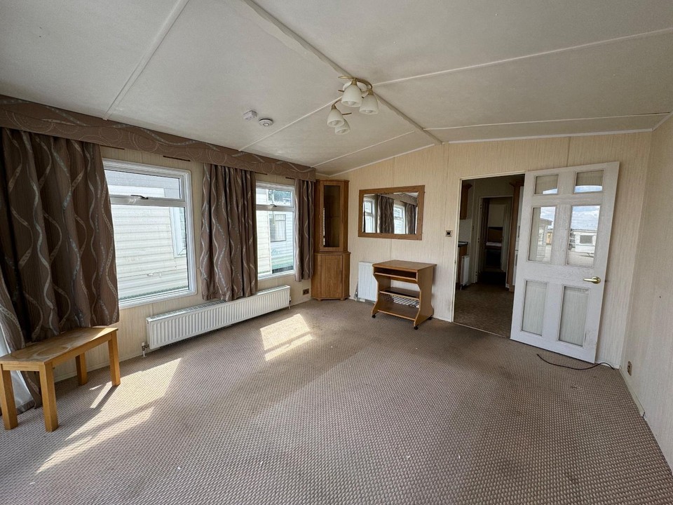 Static Caravan Cosalt Balmoral 40x13 2bed DG/CH - Free UK Delivery ...