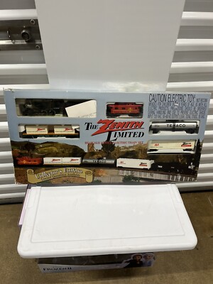 The Zenith Limited HO Scale Collector's Edition Model Electric Train ...