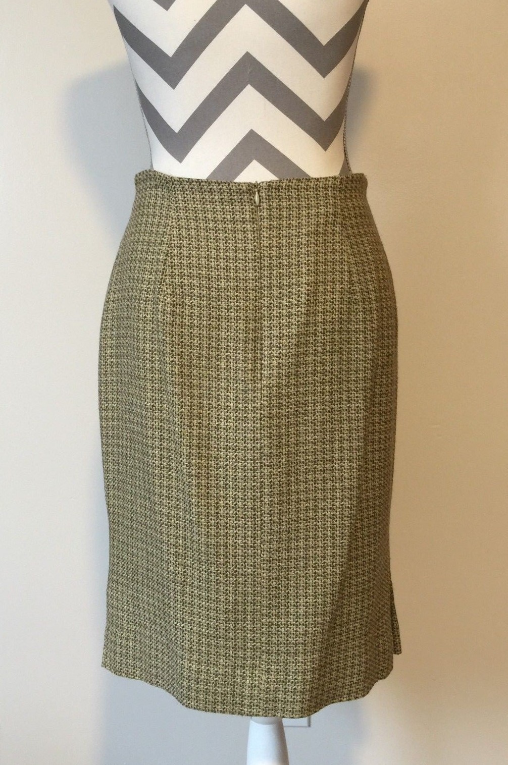 Rena Rowan 726 Woman's 2-Piece Suit, Beige/ Brown Silk/Wool/Poly Sz 6/8 ...