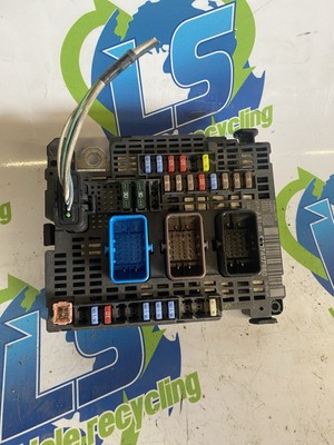 CITROEN C3 PICASSO 1.6 2009 FUSE BOX - 9807427980 | eBay UK