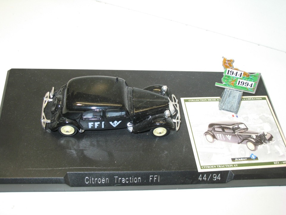 Solido, Military Vehicle Citroen Traction 15/Six FFI with Platform 44/ ...