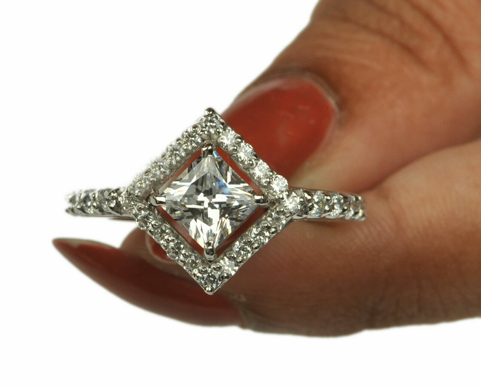 Princess Cut 2.50CT Solitaire Simulated White Sapphire Women Wedding ...