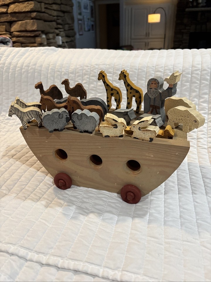 Vintage Wooden Noah’s Ark Set Hand Painted Folk Art Animals & Ark on ...