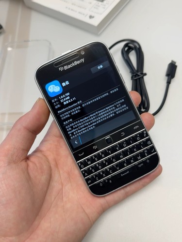 BlackBerry Classic Q20(-1 -2 -3 -4) Original Unlocked Cellphone 16GB ...