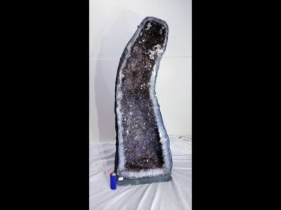 Amethyst Church Crystal Cathedral Geode Tower: Nice Color - 27 Inches ...
