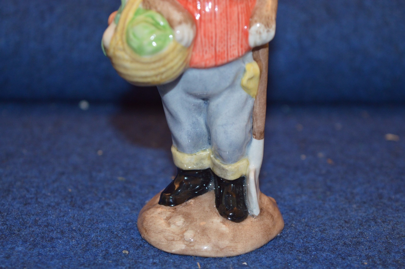 Lovely Beswick English Country Folk ''The Gardner Rabbit'' ECF 3 USC ...