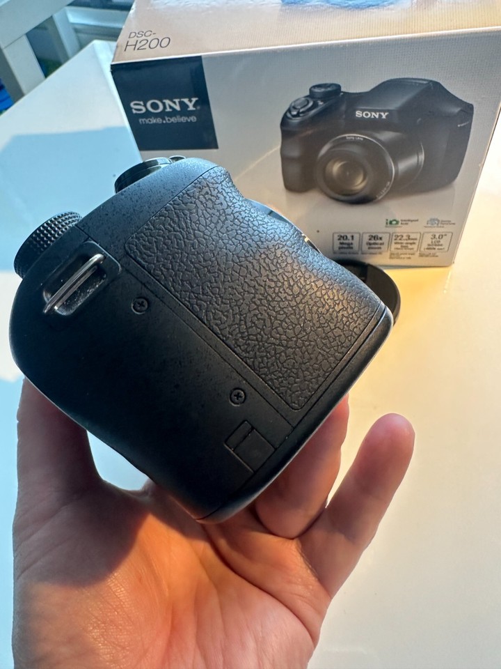Sony Cyber-shot DSC-H200 20.1 MP Digital Camera 26x Optical Zoom TESTED ...