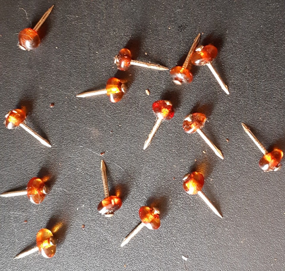 ANTIQUE UNIQUE WORKING SPINNING WHEEL w/ REAL AMBER ENCRUSTATIONS ...