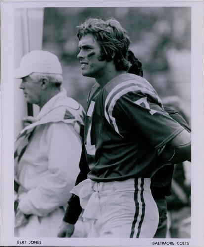 LG857 1977 Original Photo BERT JONES Baltimore Colts Football ...