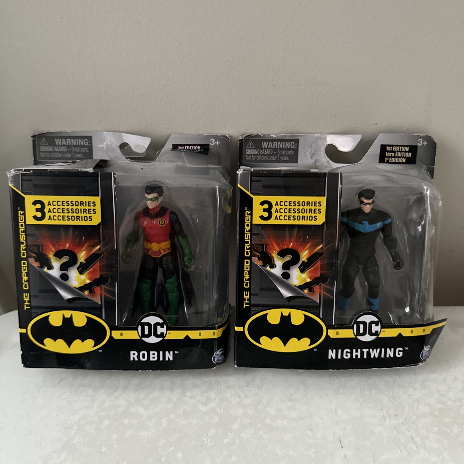 Batman 4-inch Robin and Nightwing Action Figures With 6 Mystery ...