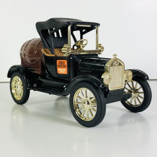 1918 Model T Runabout Ertl Collector Bank Diecast Trustworthy Vintage ...