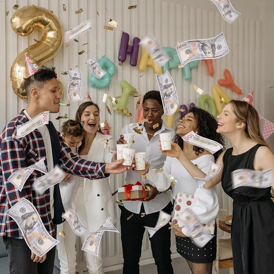 200 pcs Movie Props money Fake bills look real for video party ...